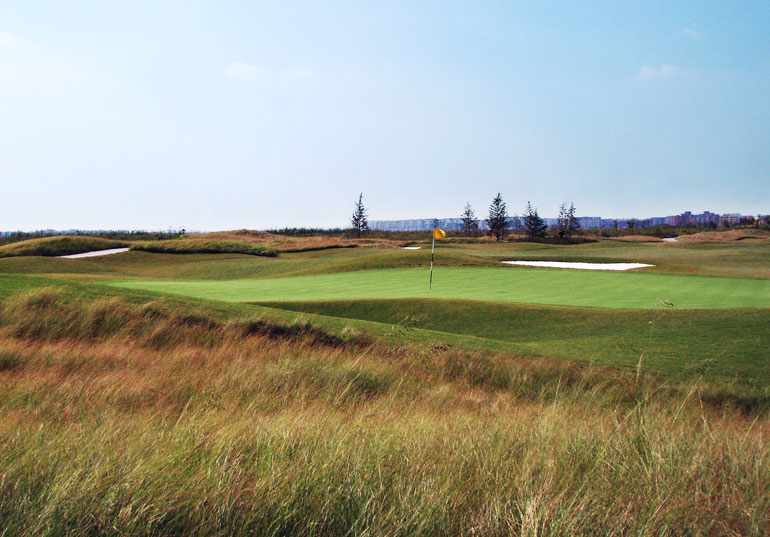 Enhance Anting Golf Club | RTJ2