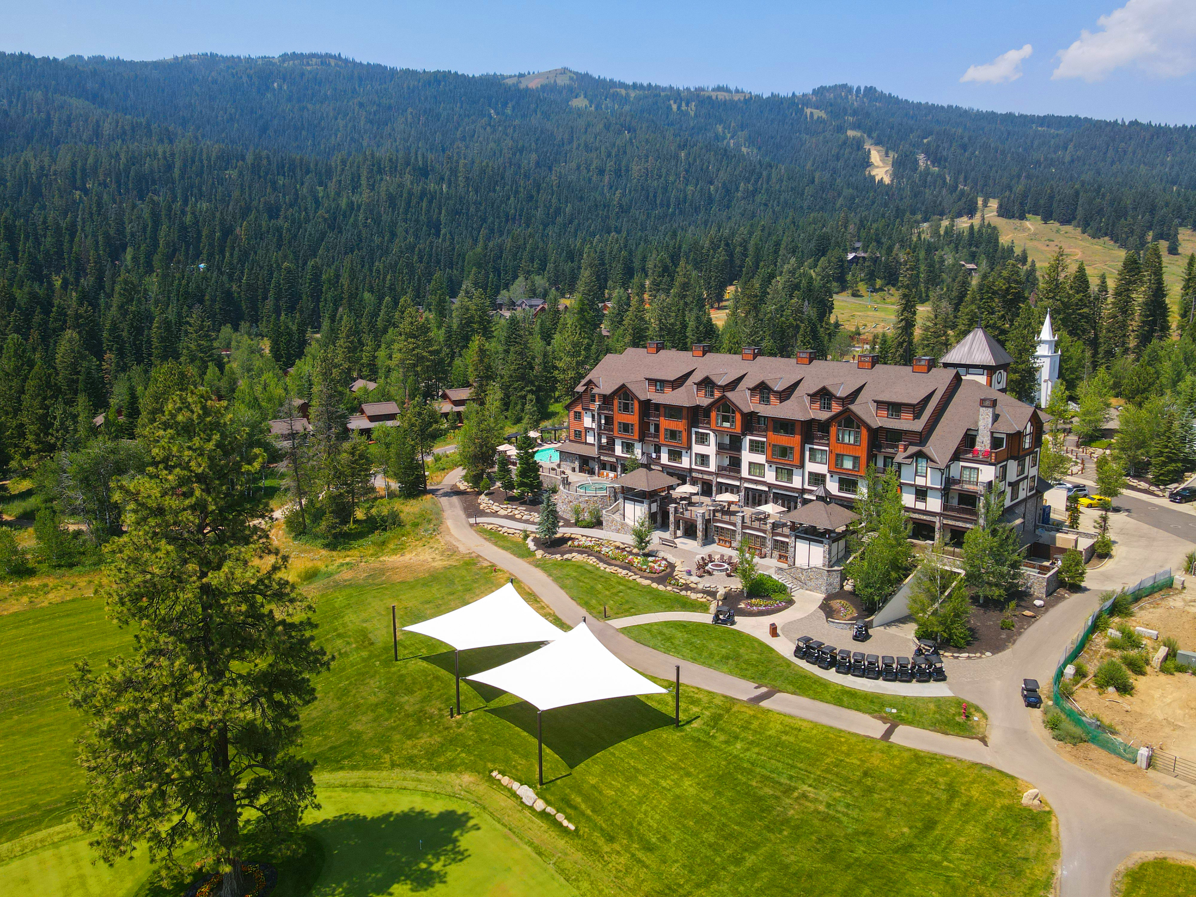 tamarack lodge